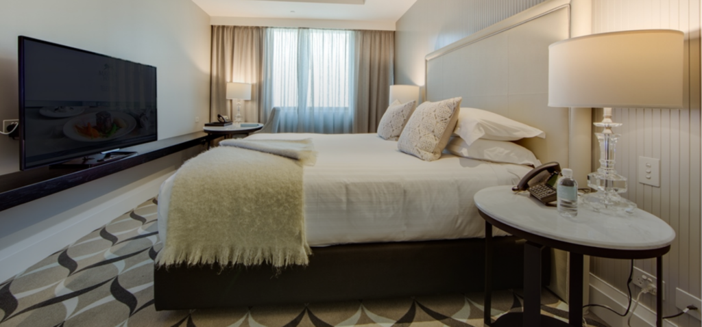 Luxury King Room - Mayfair Hotel